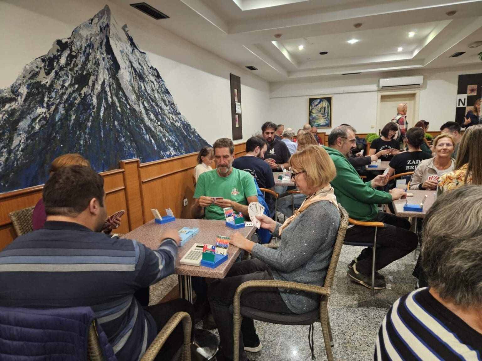 Vinka i Marina iz BK Rab osvojile prvo mjesto na turniru parova “Modro ...